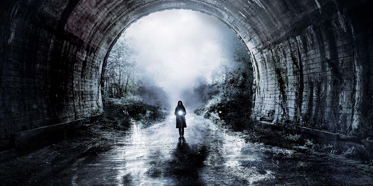 Howling Village | Epic Pictures