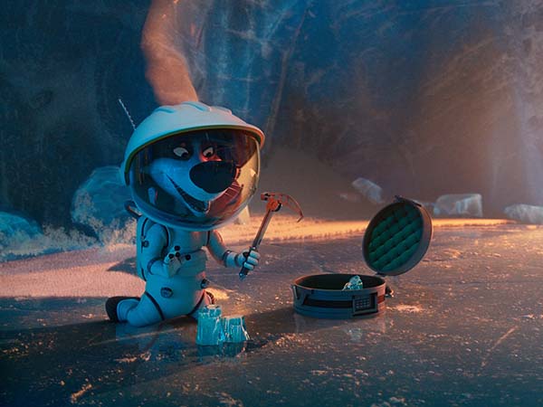 Space Dogs Tropical Adventure | Epic Pictures